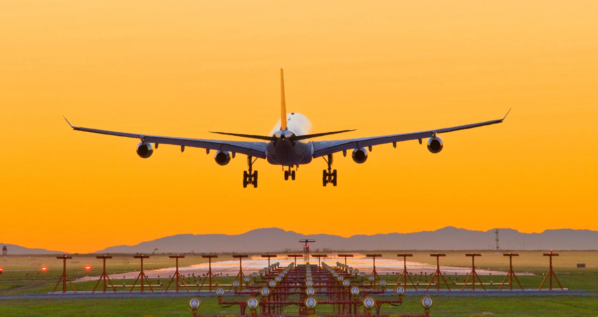 Flights by Airport: 10 Tips on How to Find the Best Flight Deals