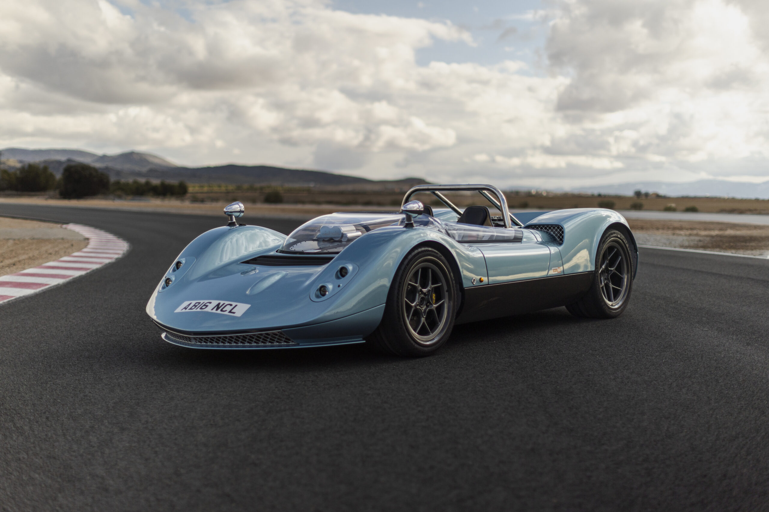 Salon Privé takes over with one-day Sloane Street Concours spectacular ...