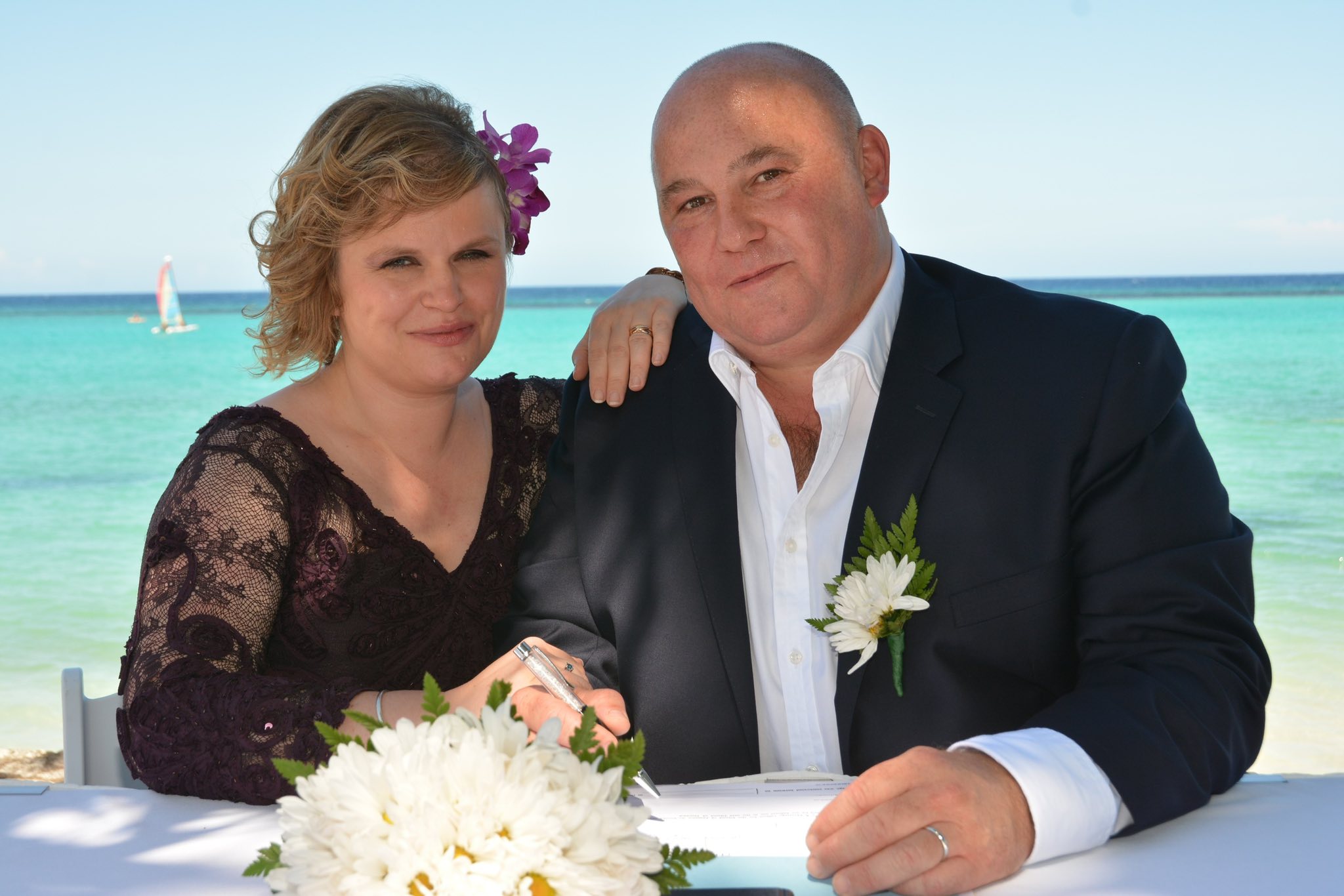 Weight loss transformation: Couple lose 17 stone
