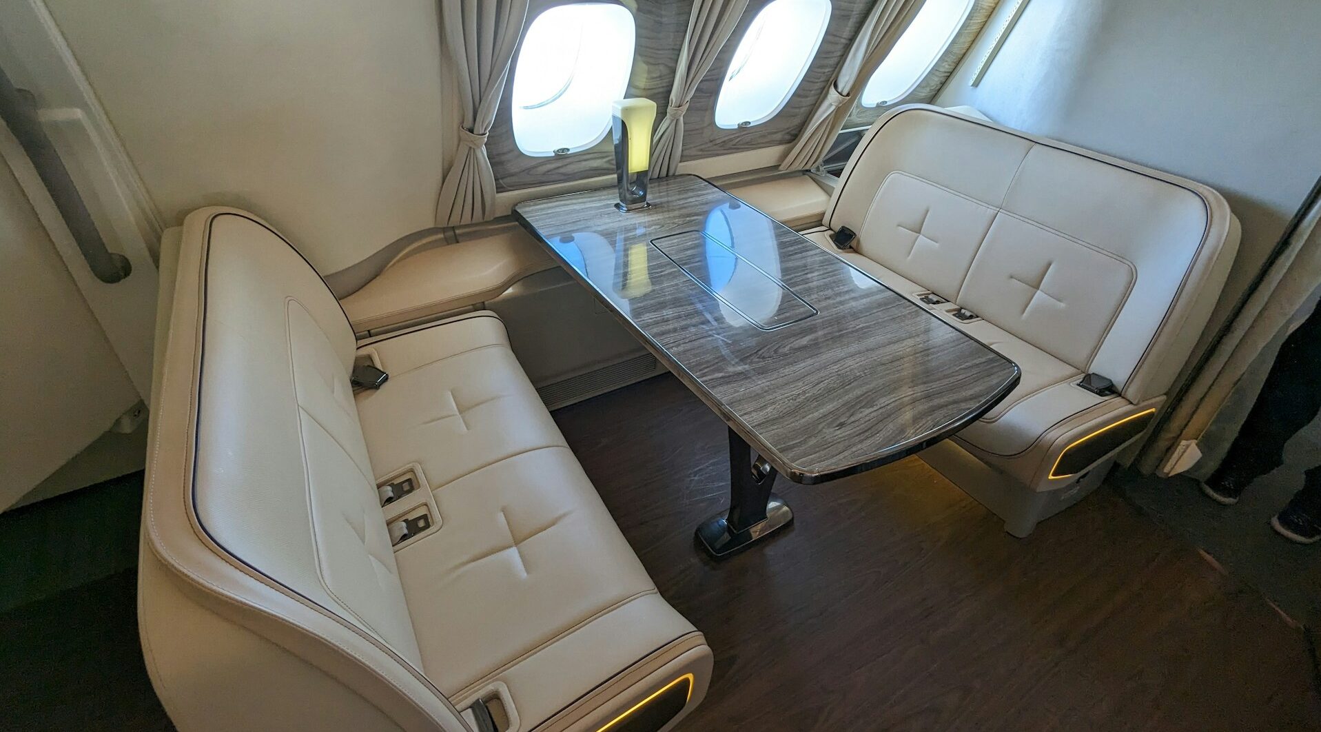 5 essential tips for booking business class to London | London Daily News