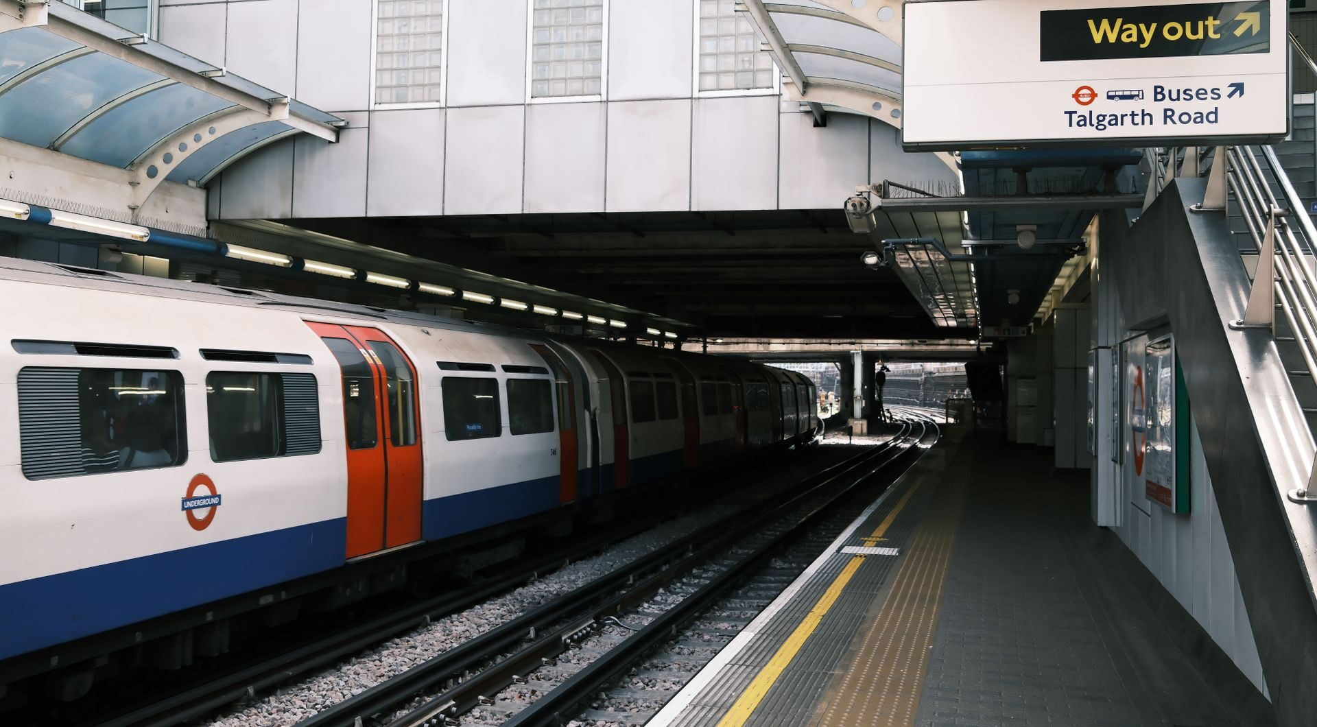 Tube and rail strikes: What London commuters need to know this month ...