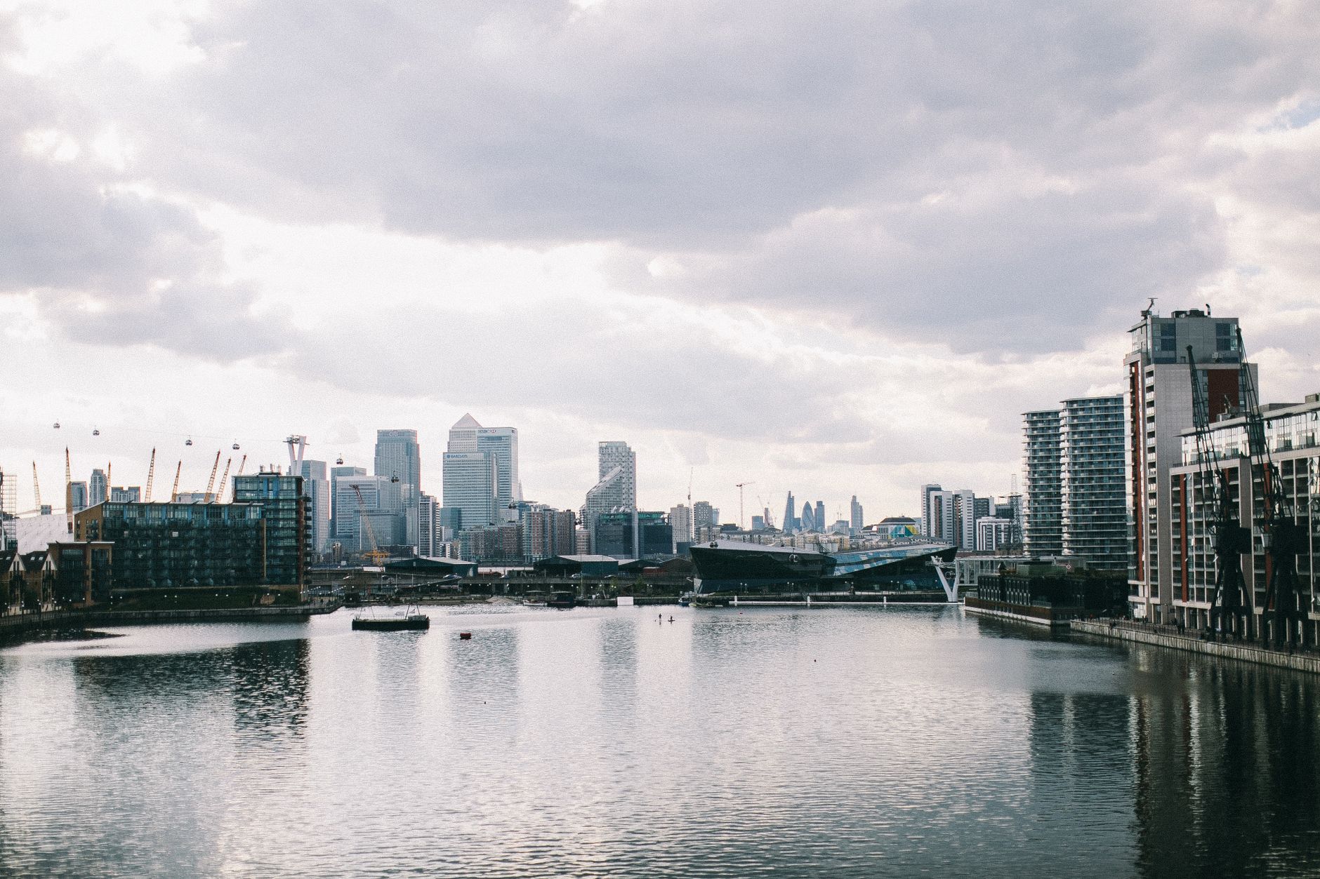 Sea Lanes Canary Wharf floating open-water lido opens | London Daily News