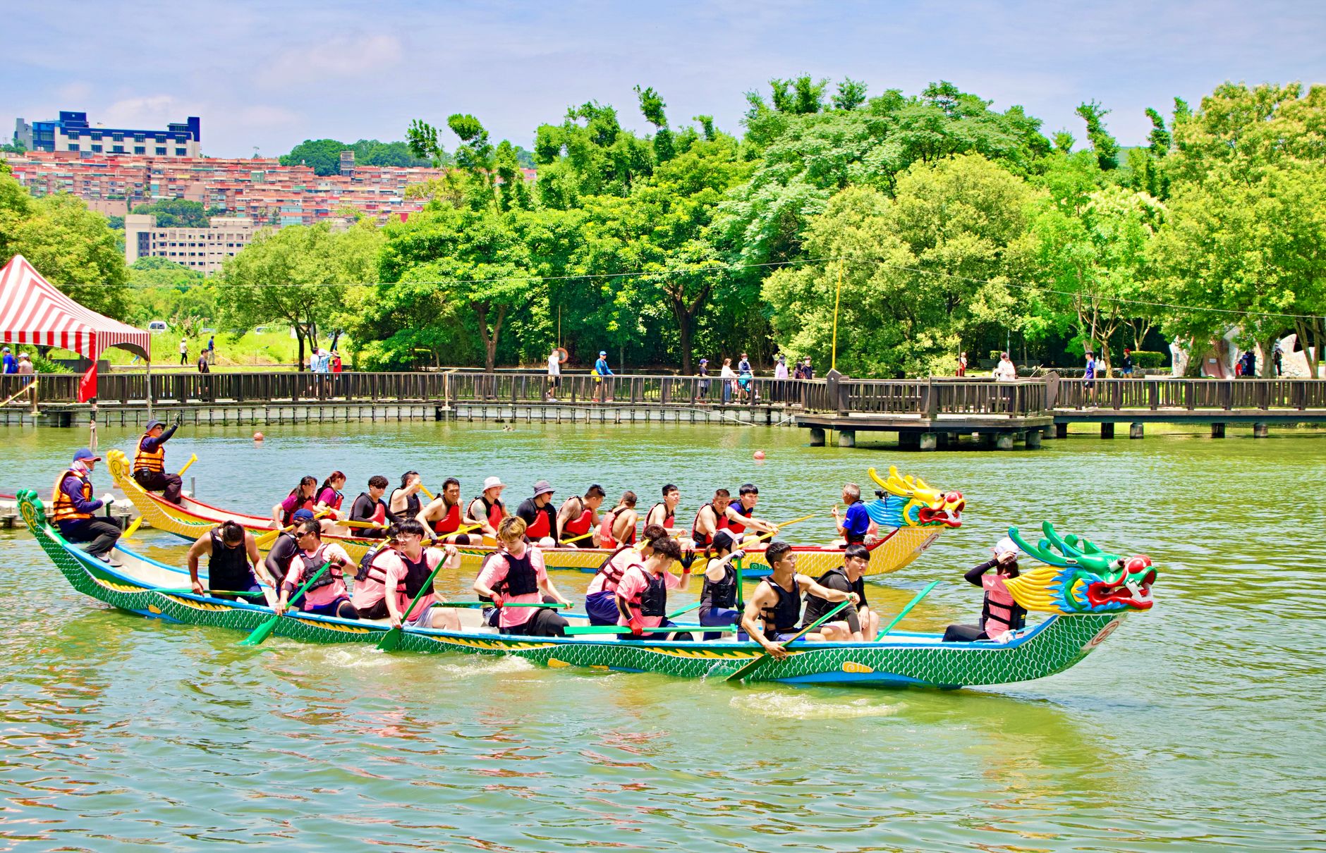 London Hong Kong Dragon Boat Festival returns to Royal Docks this ...