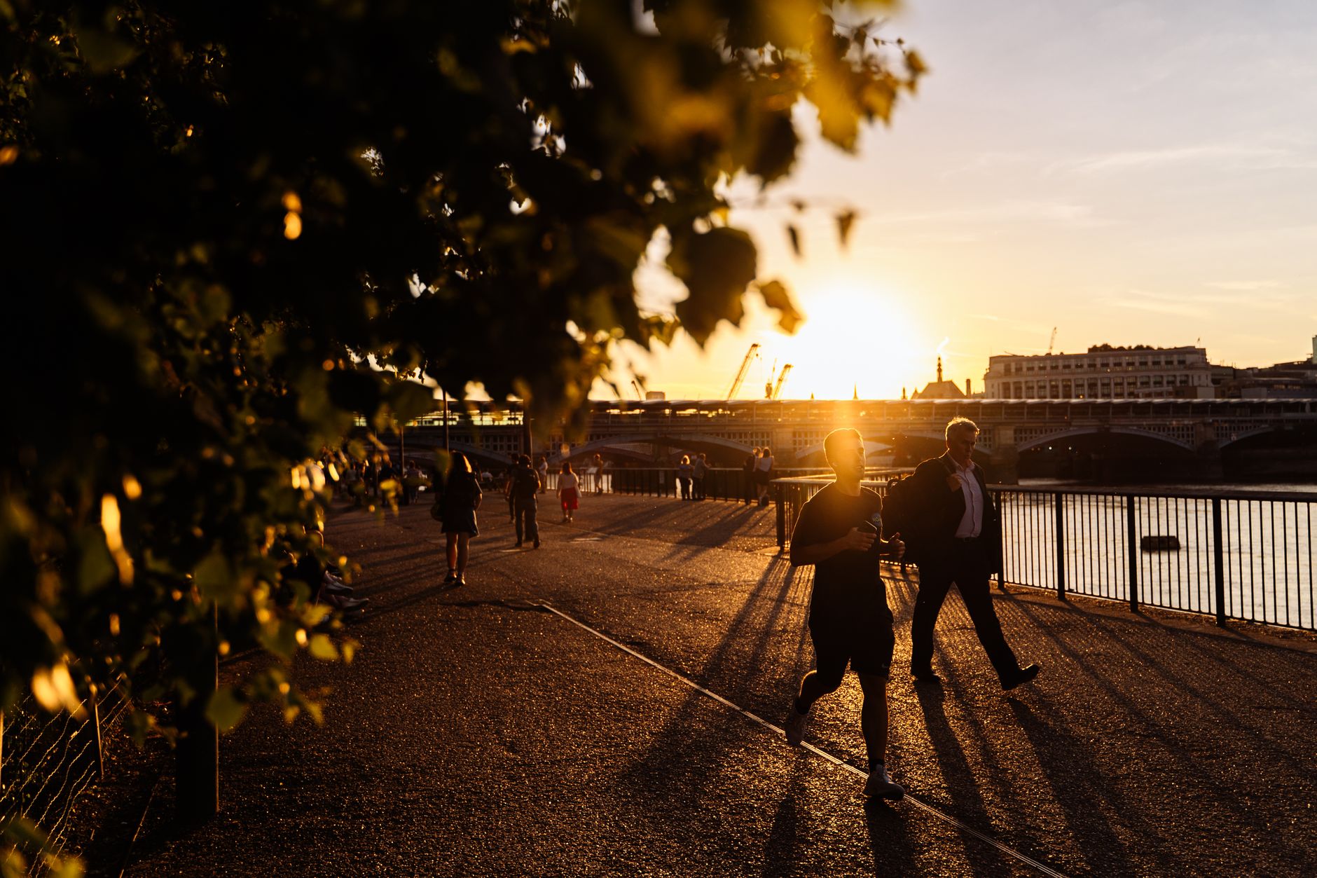 Amber extreme heat alert issued for London as temperatures set to reach ...