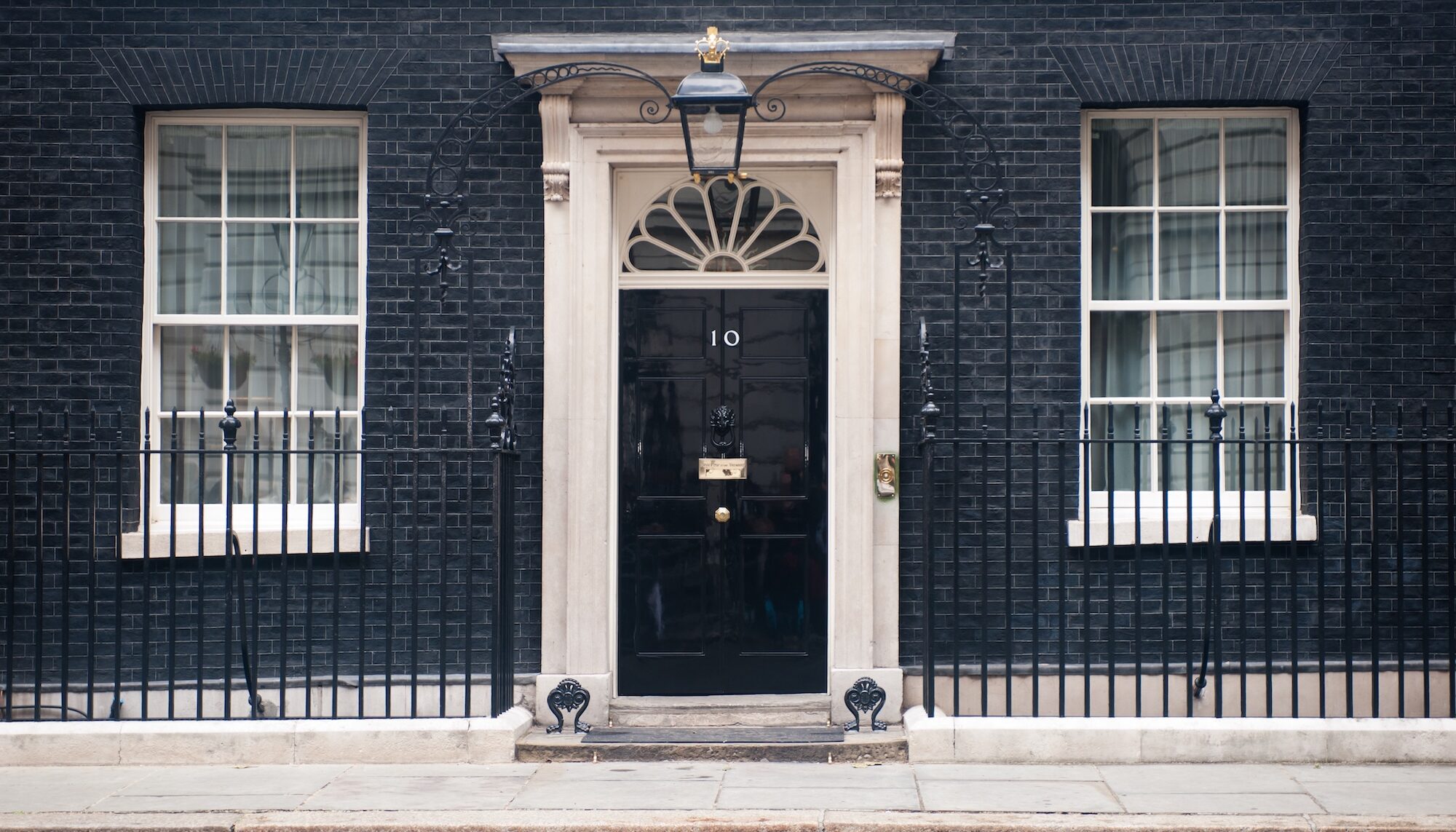 Revolving door at Number Ten spins again | London Daily News